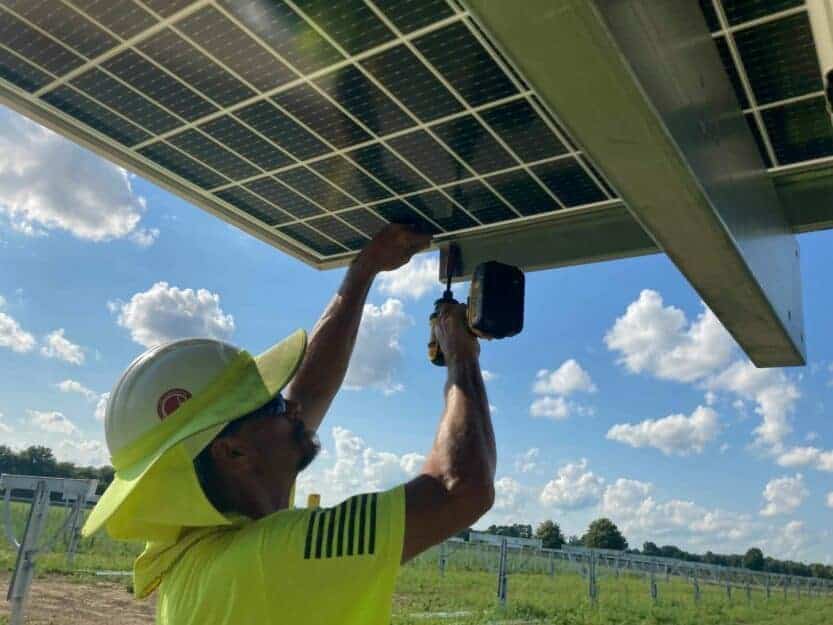 5 Things the Best Commercial Solar Installers Do | EnergyLink